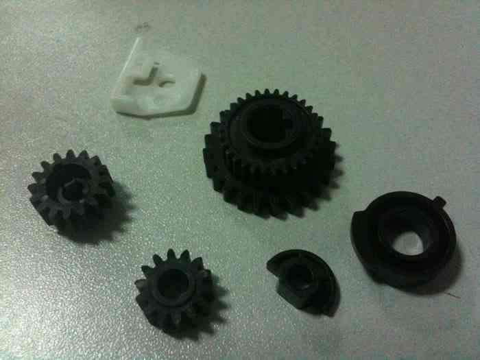 Plastic Plastic